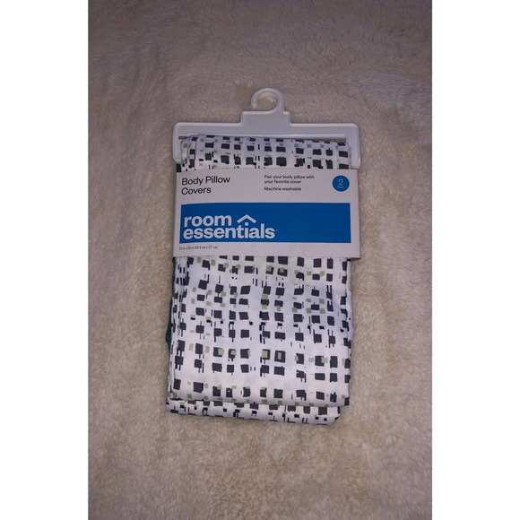 Room Essentials | Bedding | New Room Essentials Body Pillow Covers ...